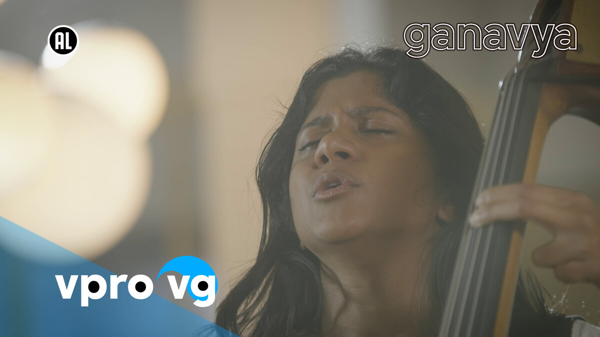 Ganavya (live @Le Guess Who? 2024) - Vrije Geluiden - VPRO